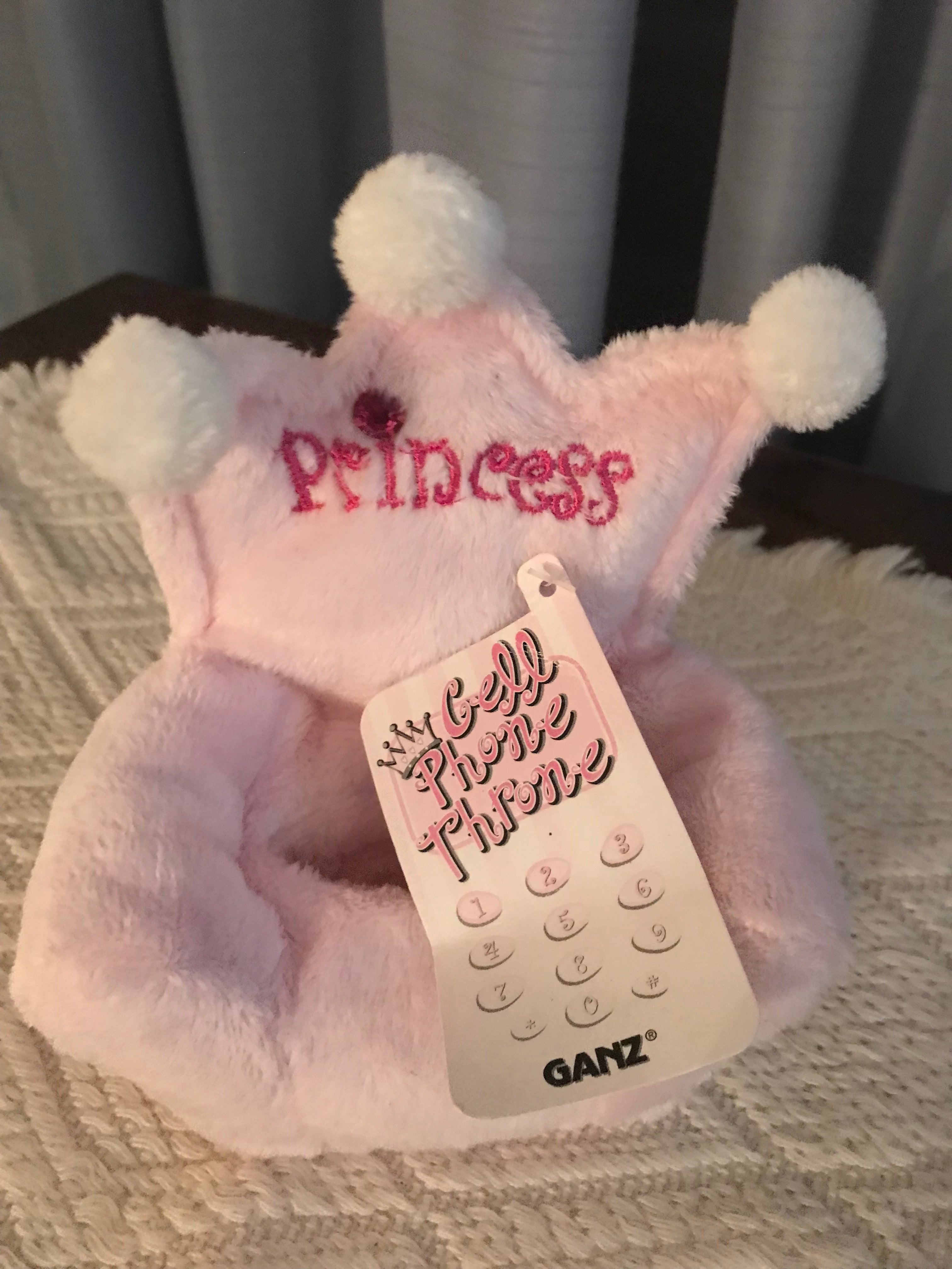Ganz, Cell Phone Throne – Dens and Friends